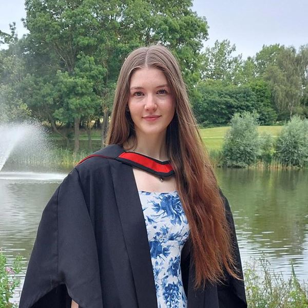 Inspirational graduate Megan | University of Essex